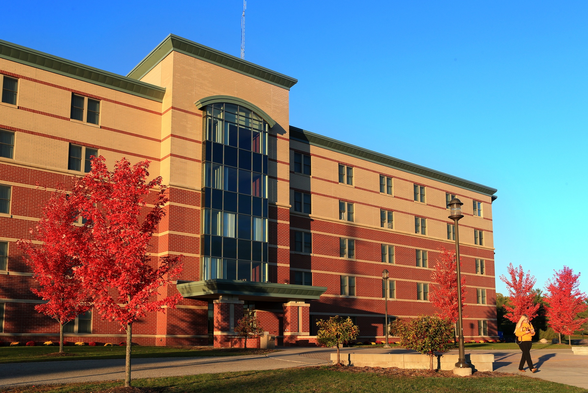 CMU’s Threads Fashion calls ALL models - Grand Central Magazine | Your ...